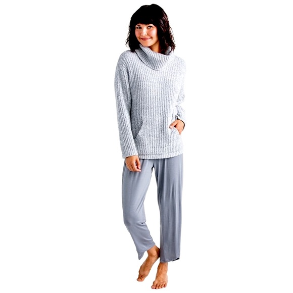 Softies | Sweaters | Softies Price Drop Ultra Comfy Slouch Turtleneck ...